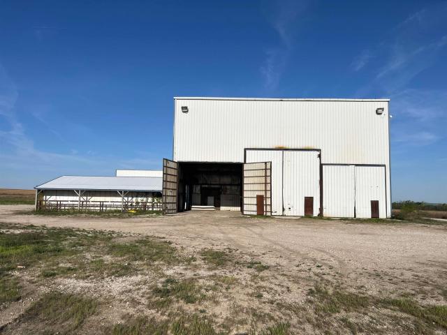 3066 S 900 East