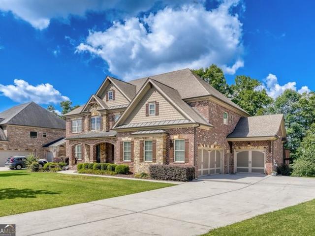 3066 Walking Horse Trl, Buford, GA 30519