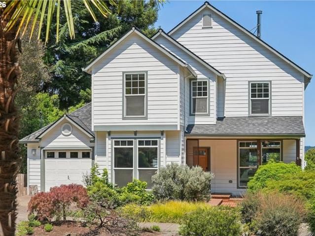 3067 NW Wilson St, Portland, OR 97210