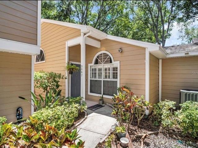3067 Pointer Dr, Palm Harbor, FL 34683