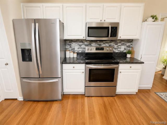 3067 Silverbrook Drive