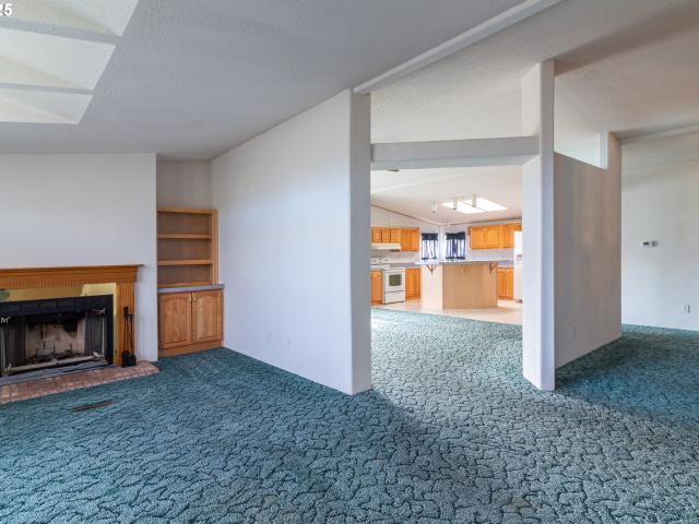 30683 Spring CT