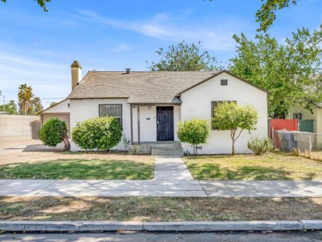 3068 E Grant Ave, Fresno, CA 93701