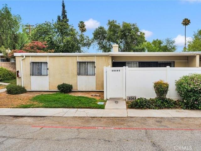3068 Panorama Rd Apt C, Riverside, CA 92506
