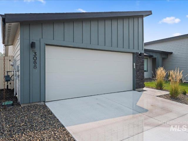 3068 S Green Forest Way