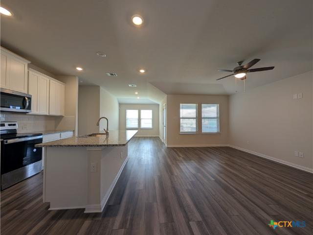 3069 Charyn Way