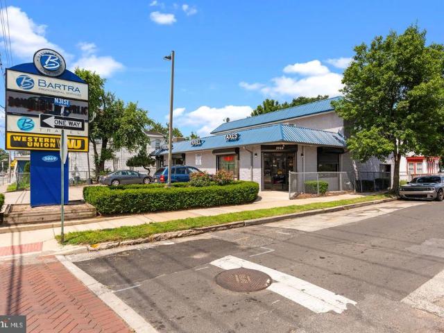 3069 River Road