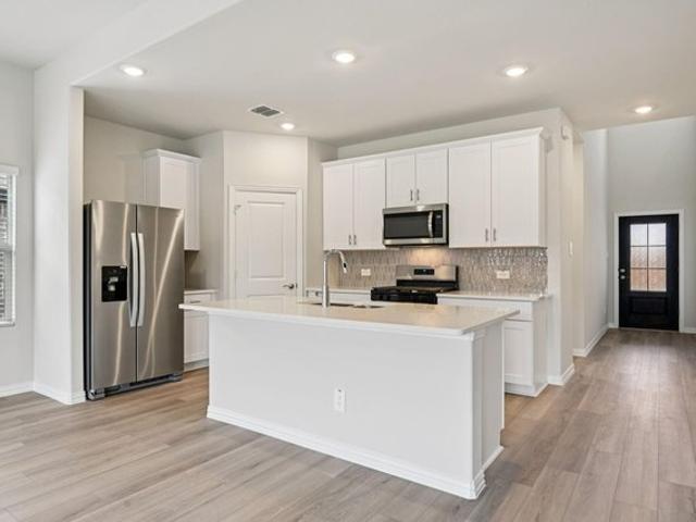 3069 Texoma Blvd, Farmersville, TX 75442
