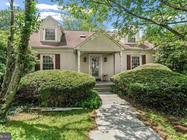 3060 Manor Rd, Coatesville, PA 19320
