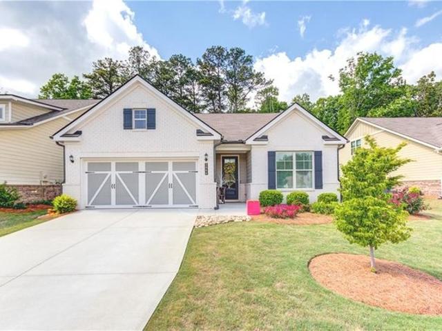 3060 Appling Hills Dr, Dacula, GA 30019