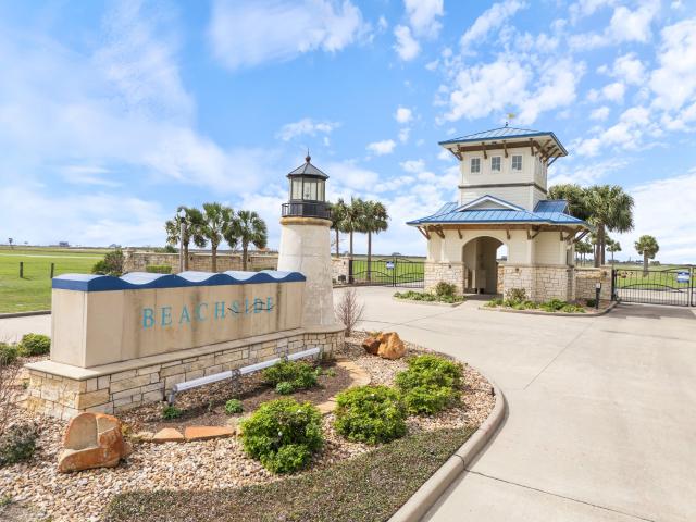 3060 Coastal Springs Loop