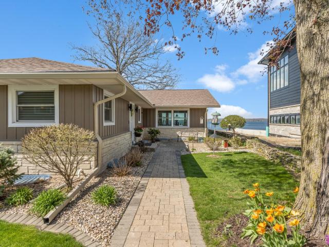 3060 Shadyside Drive