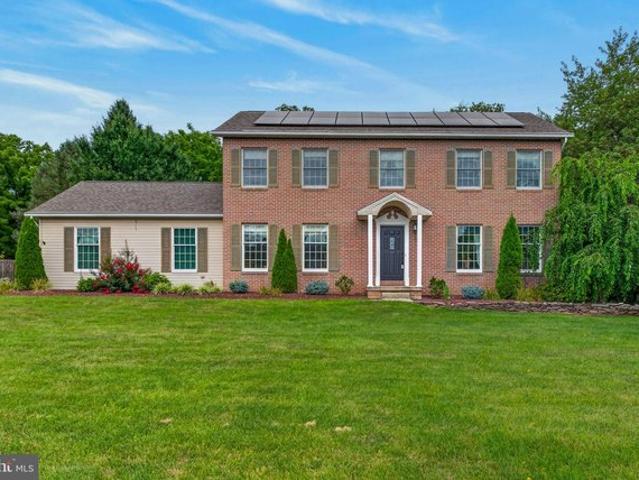 3060 Whitehurst Ct, York, PA 17404