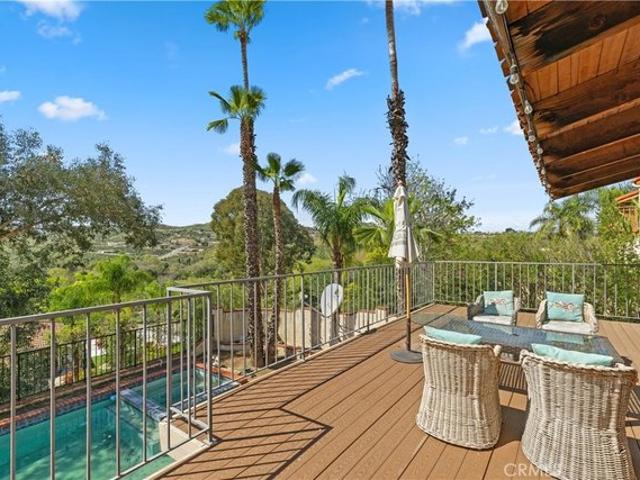 30619 Early Round Dr, Canyon Lake, CA 92587