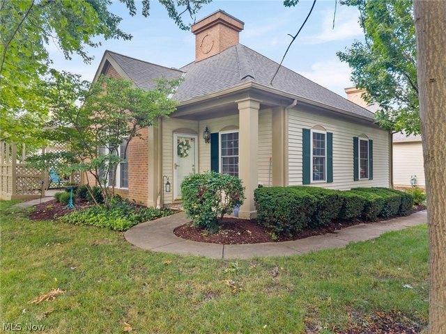 3061 Macintosh Dr Unit 3061, Westlake, OH 44145