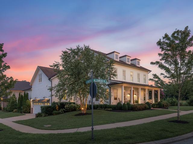 3061 Allenwood Dr