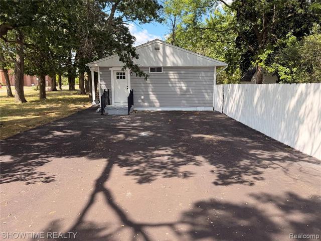 3061 Culbertson Avenue