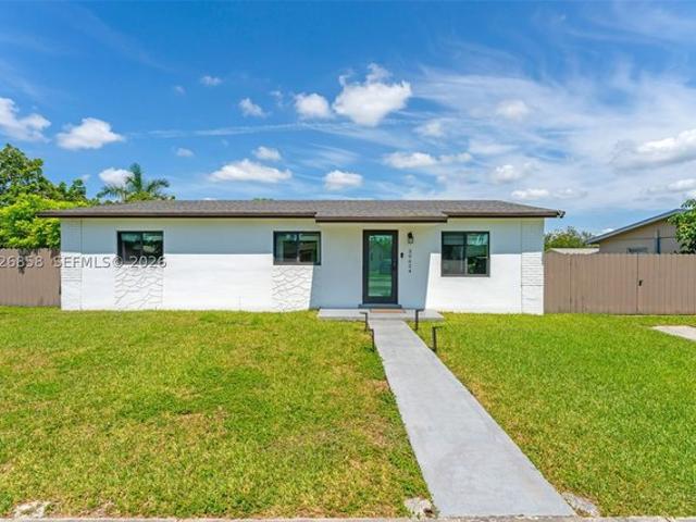 30624 SW 152nd Ct, Homestead, FL 33033