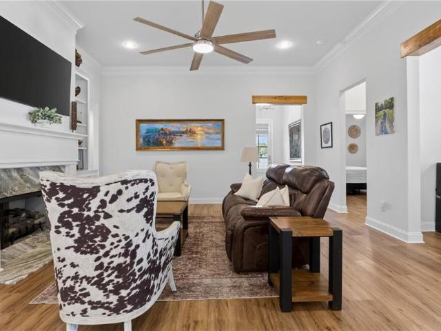 30628 Blue Wing Crescent