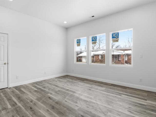 3062 N Euclid Avenue
