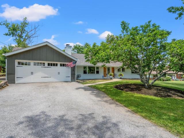 3062 Brookwood Drive