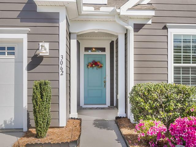 3062 Cross Vine Ln, Summerville, SC 29483 | MLS #26001