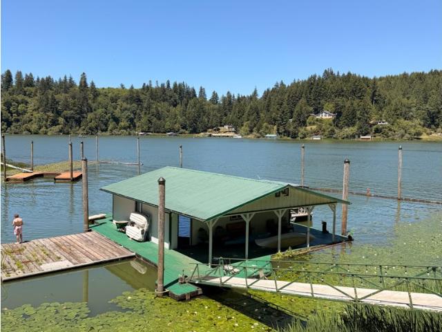 3062 s tenmile lk