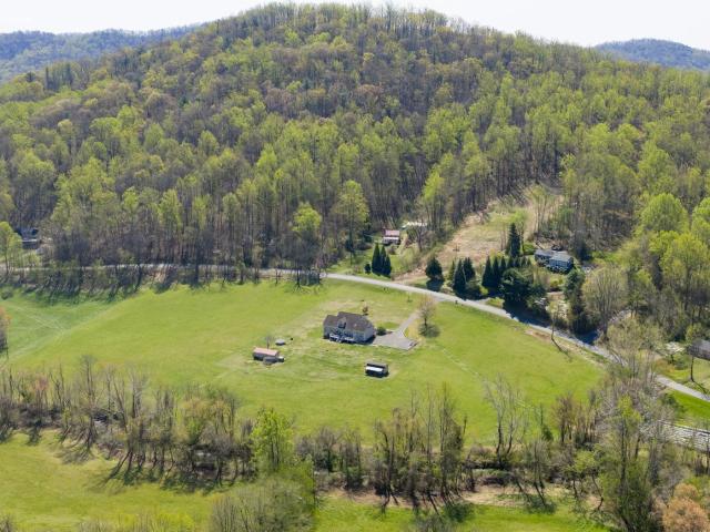 3063 Etlan Rd, Etlan, VA 22719 | MLS #VAMA2002