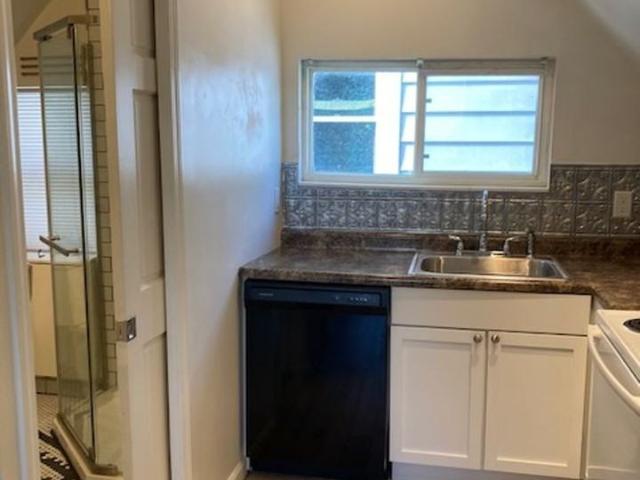 306 1 Bedroom Apartment for Rent at 306 S 27th St, Lafayette, IN 47904 Columbian Park