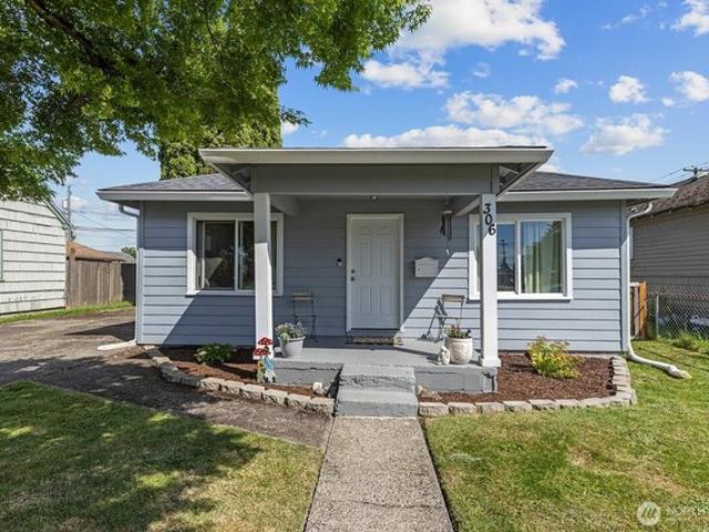 306 26th Ave, Longview, WA 98632