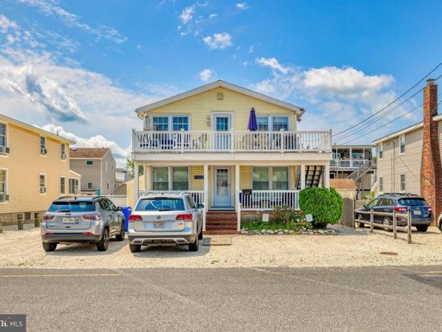 306 5th St Unit B, Beach Haven, NJ 08008