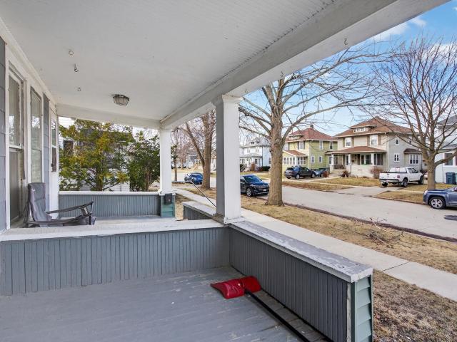 306 5TH Street