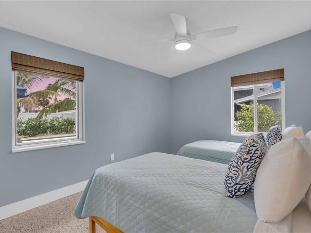 306 66th St, Holmes Beach, FL 34217 | MLS #A4678