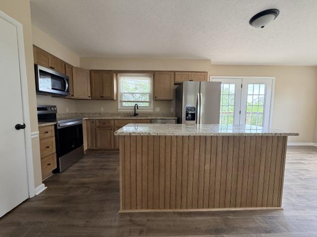 306 Cottage Dr