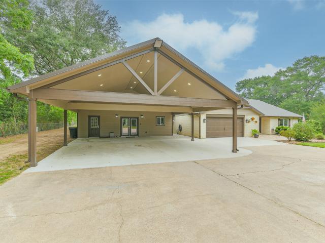 306 County Road 3997