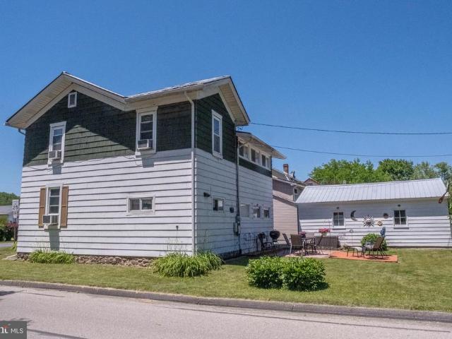 306 Centre Street