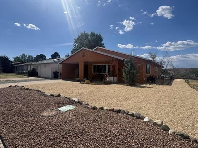 306 Chalcocite St, Tyrone, NM 88065