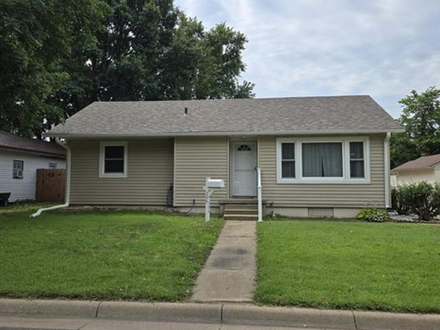 306 Charles Rd, Abilene, KS 67410