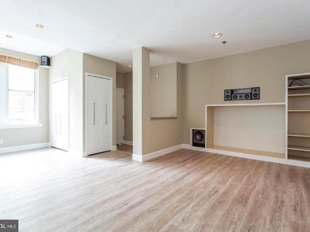 306 Cherry Street # 1R