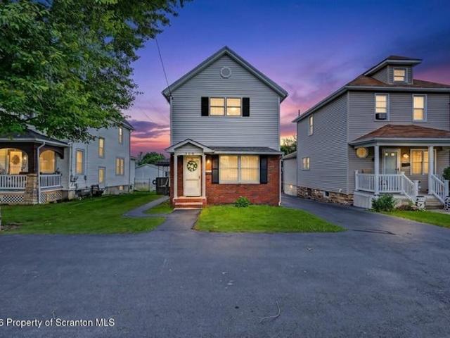 306 Clarkson Ave, Jessup, PA 18434