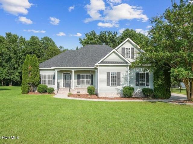306 Clemens Dr, Pikeville, NC 27863