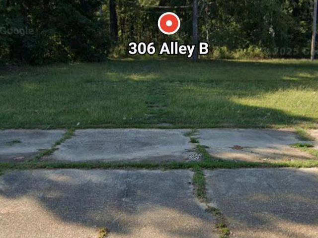 306 Alley B