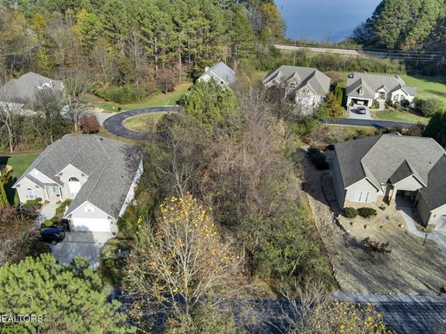 306 Awohili Ln, Loudon, TN 37774