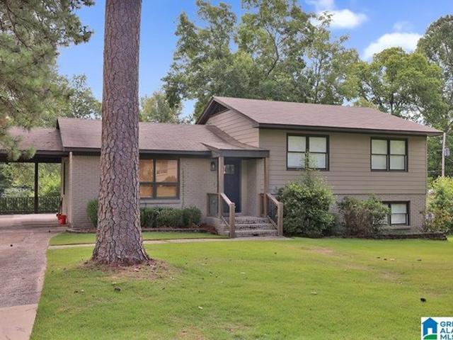 306 Bedford Ave, Hoover, AL 35226