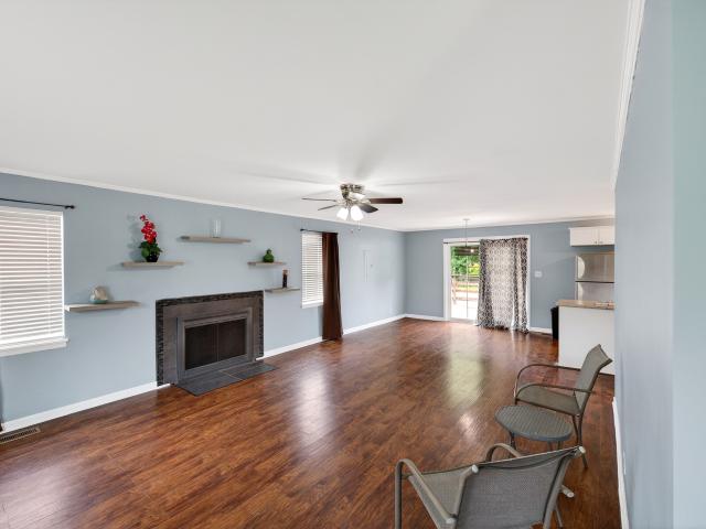 306 Belinda Pkwy