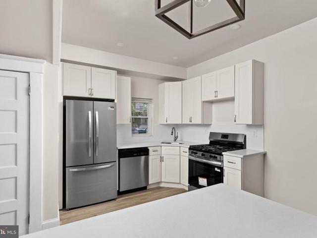 306 Berwyn Ave, Ewing, NJ 08618