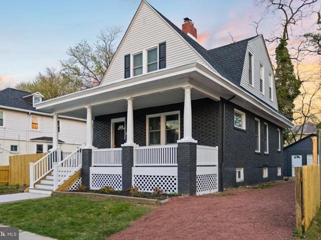 306 Berwyn Ave, Ewing, NJ 08618