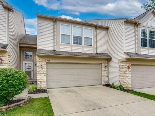 306 Bucknell Ct, Broadview Heights, OH 44147