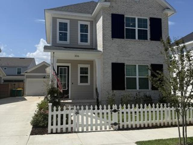 306 Gazelle Ct, Niceville, FL 32578