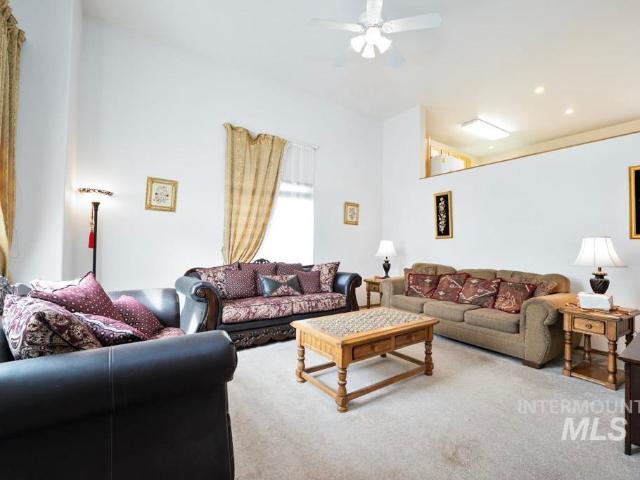 306 Gambels Lane